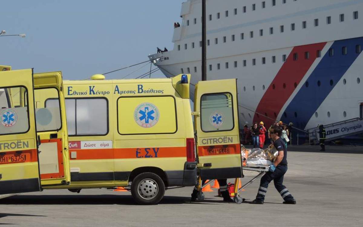 Ερώτηση ΝΔ στη Βουλή για το ΕΚΑΒ των νησιών- Η ενίσχυση του ΕΚΑΒ στα ...