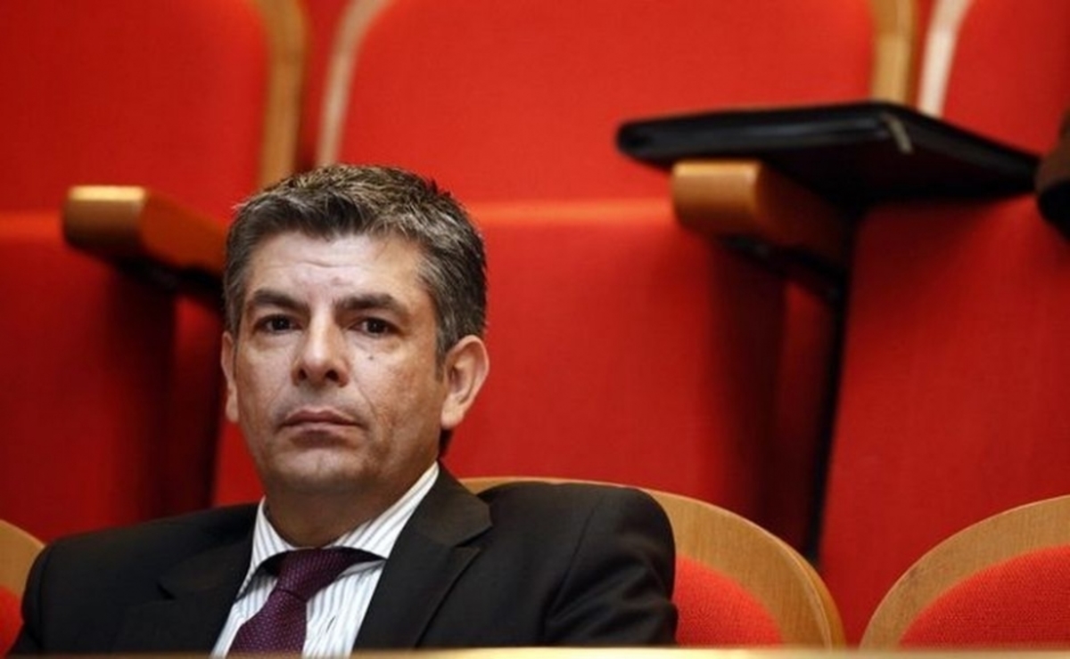 Θ. Παπαθεοδώρου για Εξεταστική Novartis: Κατηγορεί την πλειοψηφία ότι ...