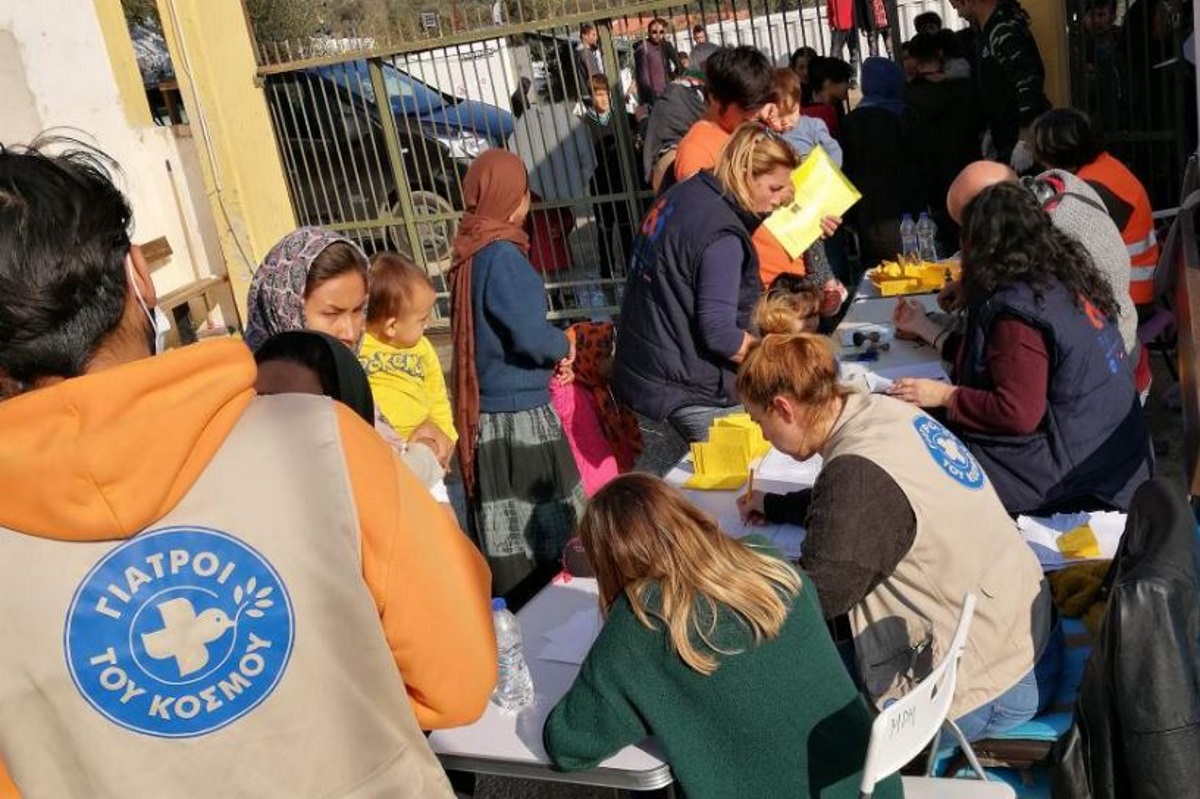 ΕΟΔΥ: Ολοκληρώθηκε ο εμβολιασμός παιδιών προσφύγων και μεταναστών στη Λέσβο