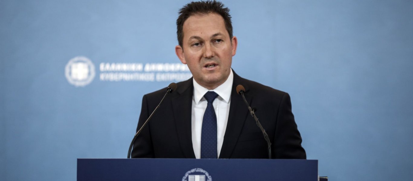 Κορωνοϊός: Σε κατ' οίκον απομόνωση ο Στέλιος Πέτσας - Θετική η σύζυγός του