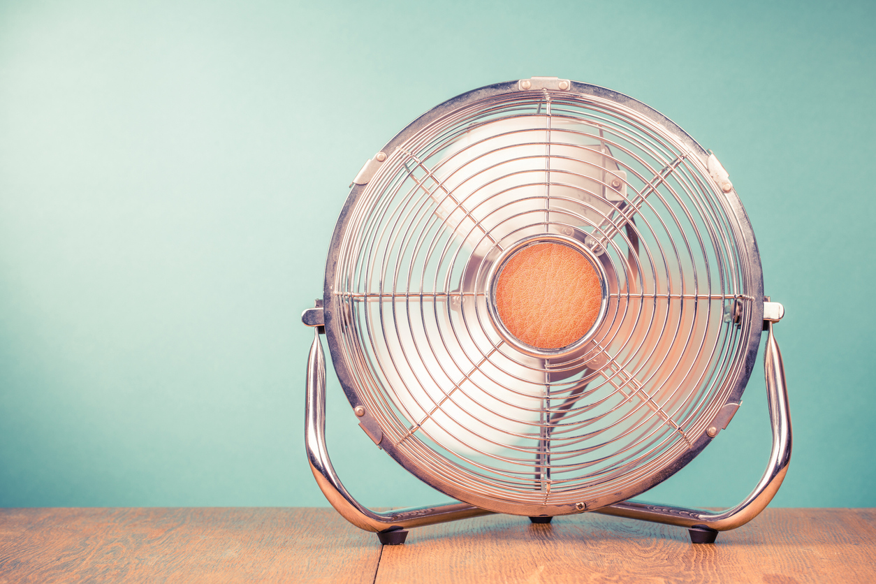 Πώς ο ανεμιστήρας γίνεται σαν air condition για συνεχή δροσιά στο δωμάτιο