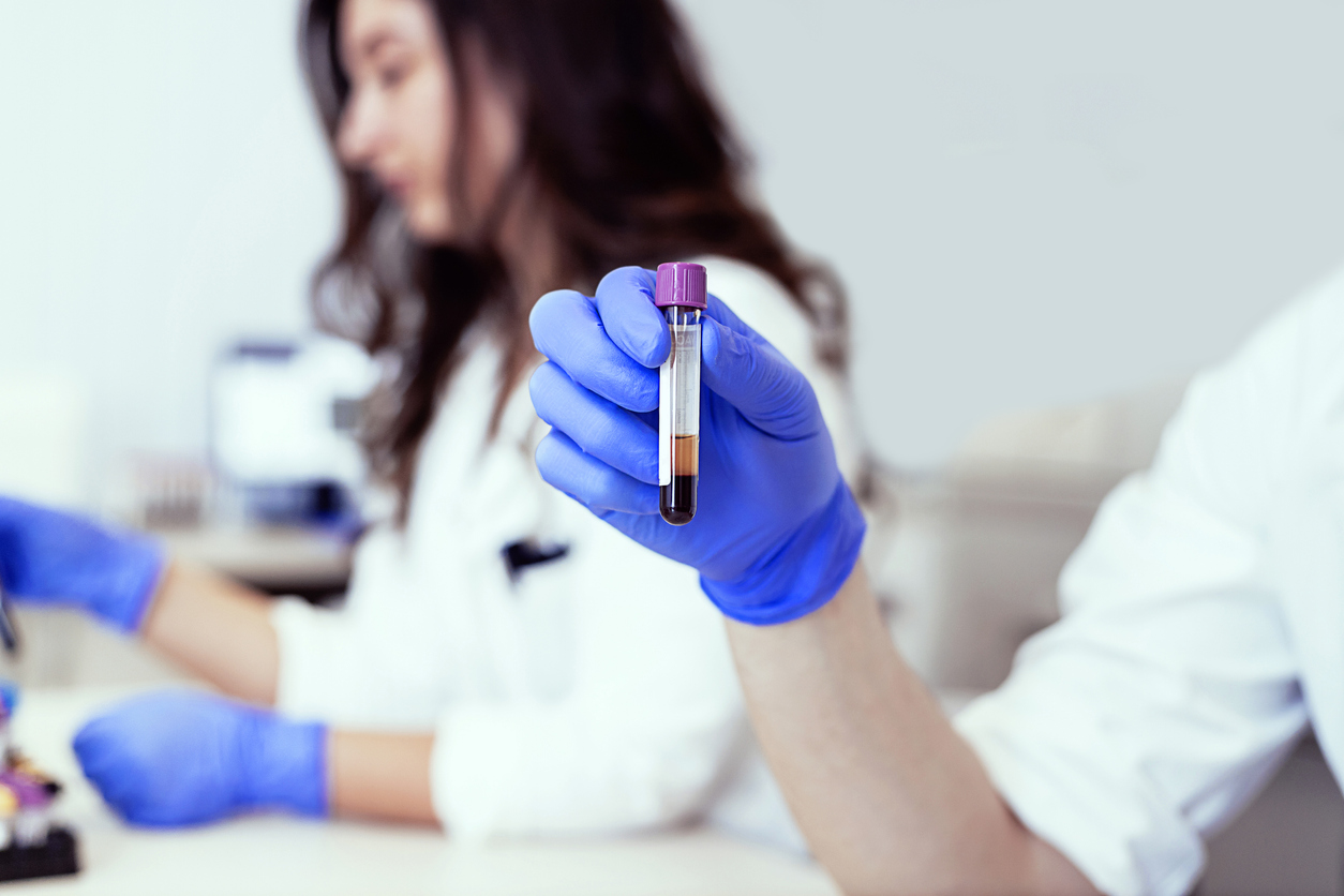 ΕΚΠΑ: Τι γνωρίζουμε για τις θρομβώσεις με εμβόλια που περιέχουν αδενοϊούς