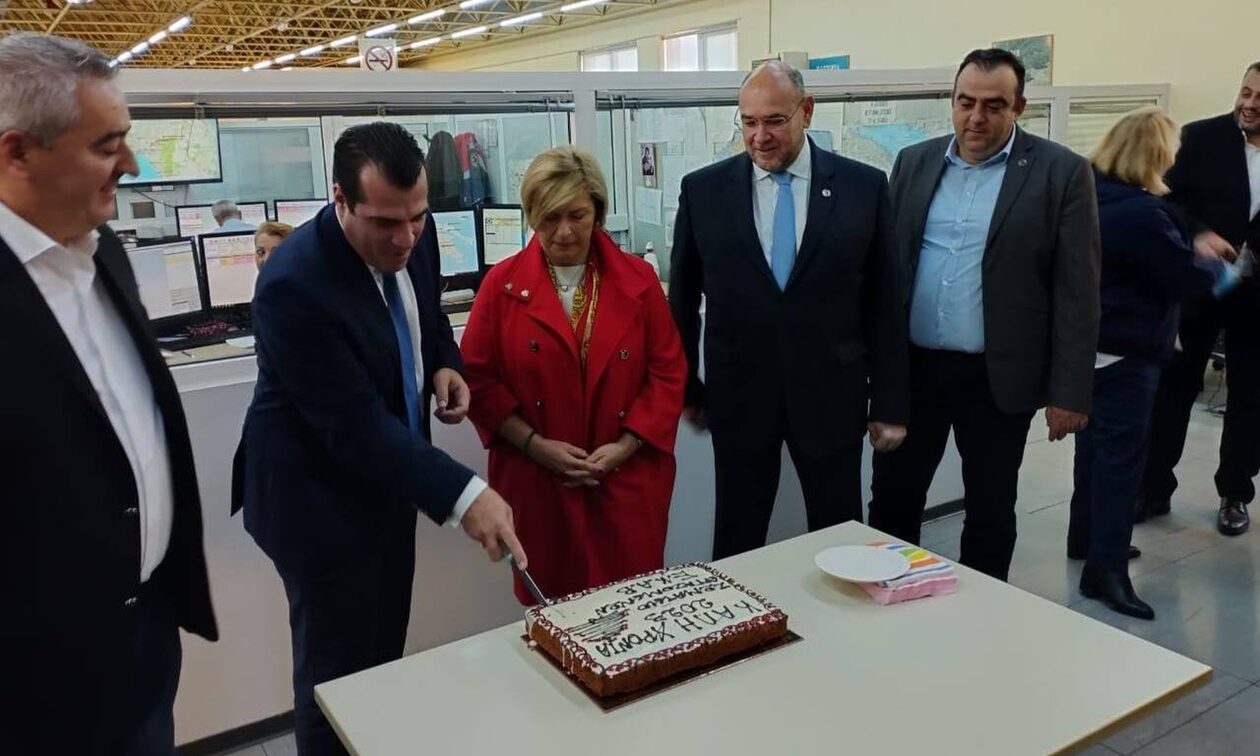 Πρωτοχρονιά: Στην Κεντρική Υπηρεσία του ΕΚΑΒ Πλεύρης και Γκάγκα