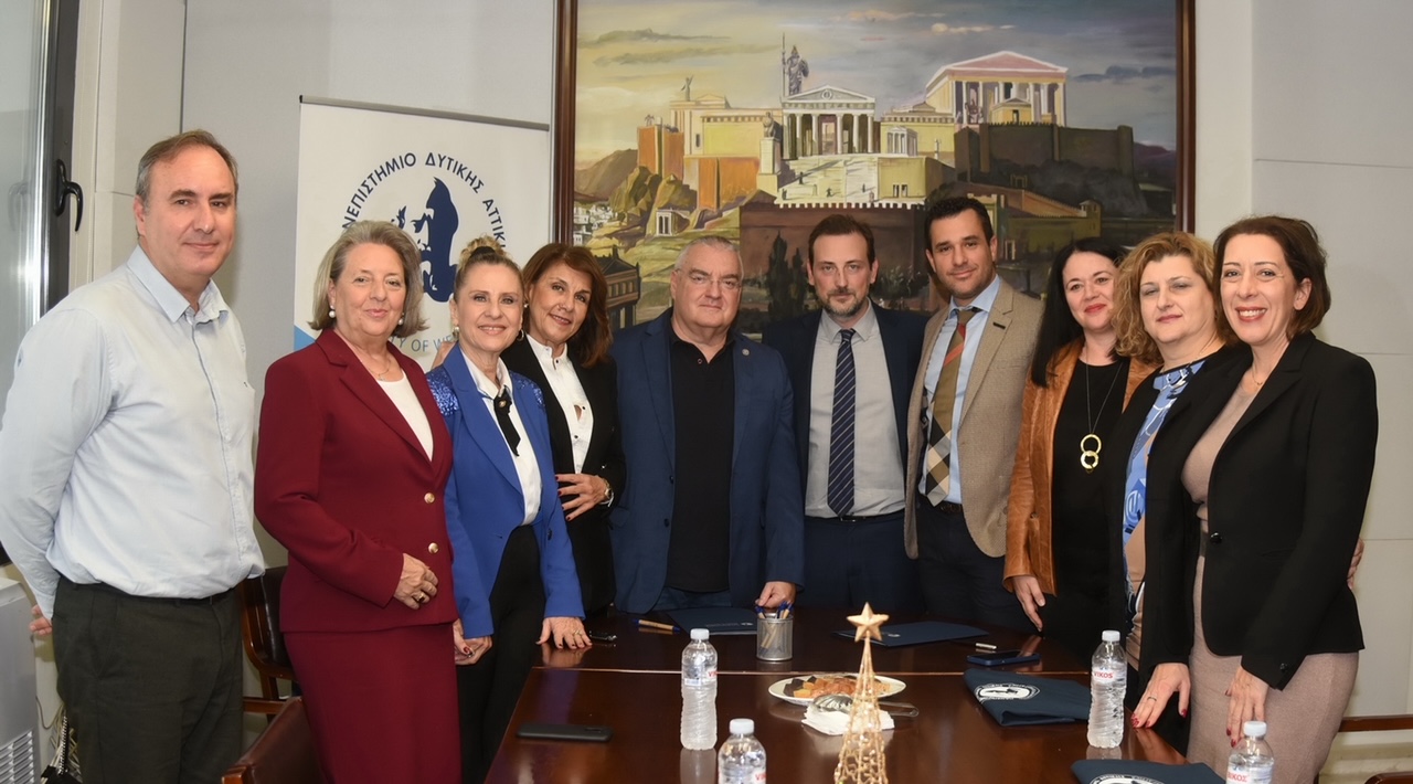 Νοσοκομείο Μεταξά: Ξεκινά εκπαιδευτικό πρόγραμμα στο Ρομποτικό Σύστημα ...
