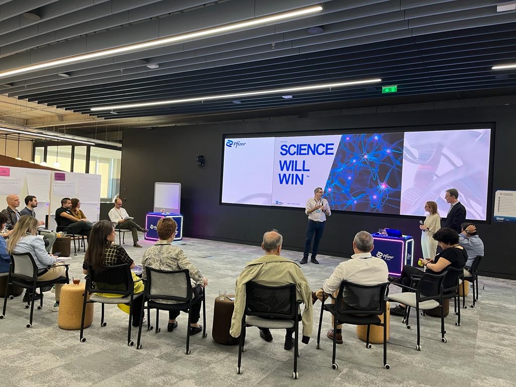 CDI Pfizer και Ένωση Ασθενών Ελλάδας: Η αξιοποίηση της Ψηφιακής Υγείας και της Τεχνητής Νοημοσύνης