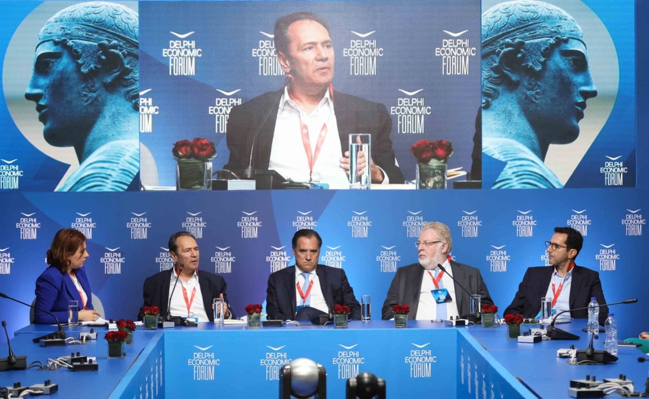 ΠΕΦ: Η ελληνική φαρμακοβιομηχανία «ατμομηχανή επενδύσεων και καινοτομίας»
