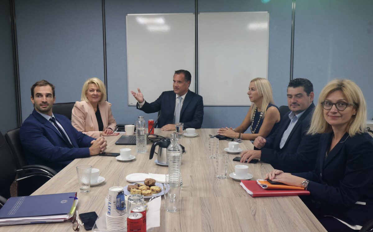 Γεωργιάδης - Καρποδίνη: "Ο ψηφιακός μετασχηματισμός του ΕΟΠΥΥ τον ...